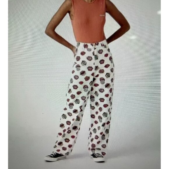 Wrangler | Pants & Jumpsuits | Wrangler Womens Pop Art Print Jeans 26x3 ...